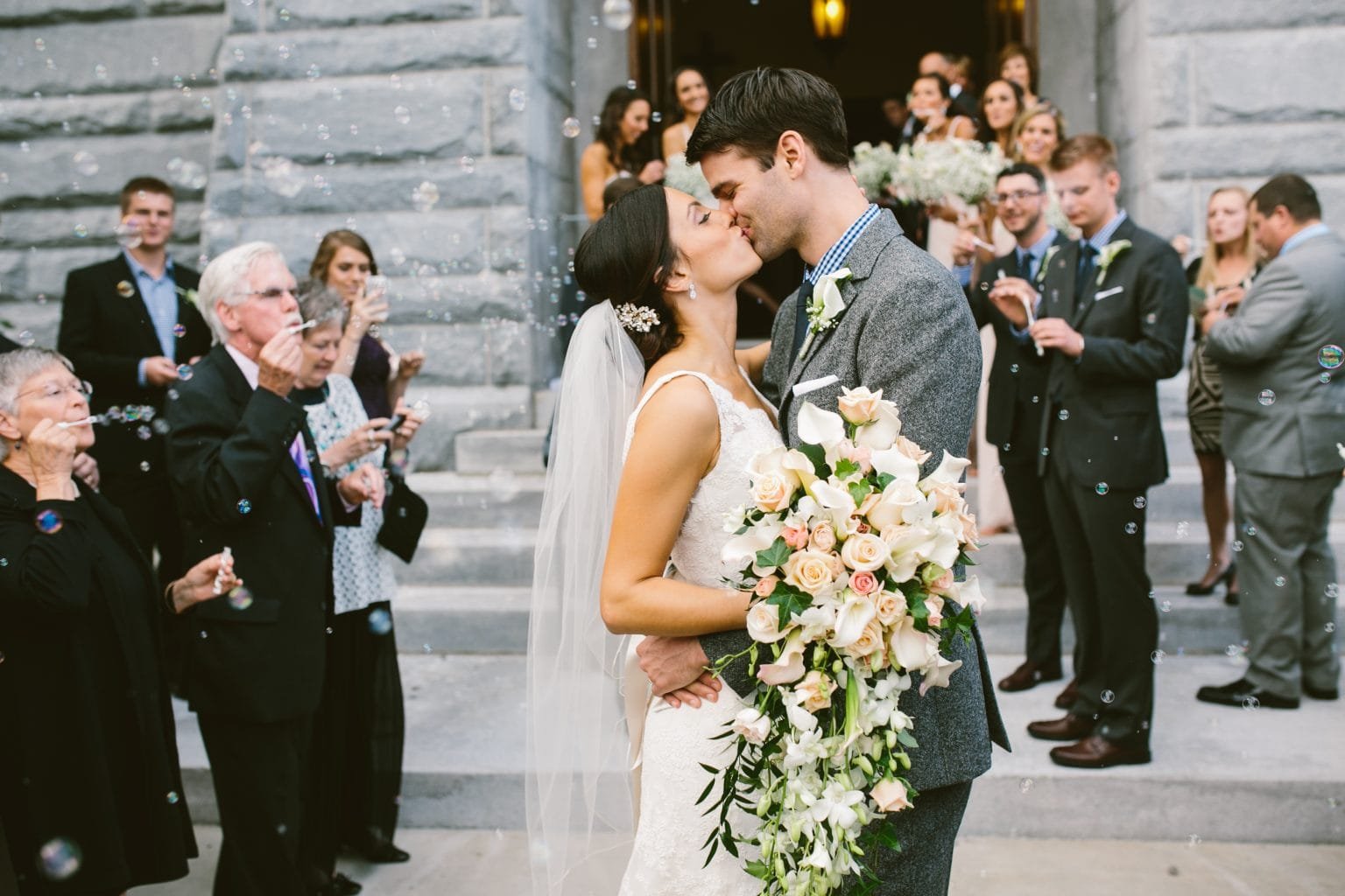 Meghan & Stephen’s Rustic Elegance Wedding – RUSTIC WEDDINGS